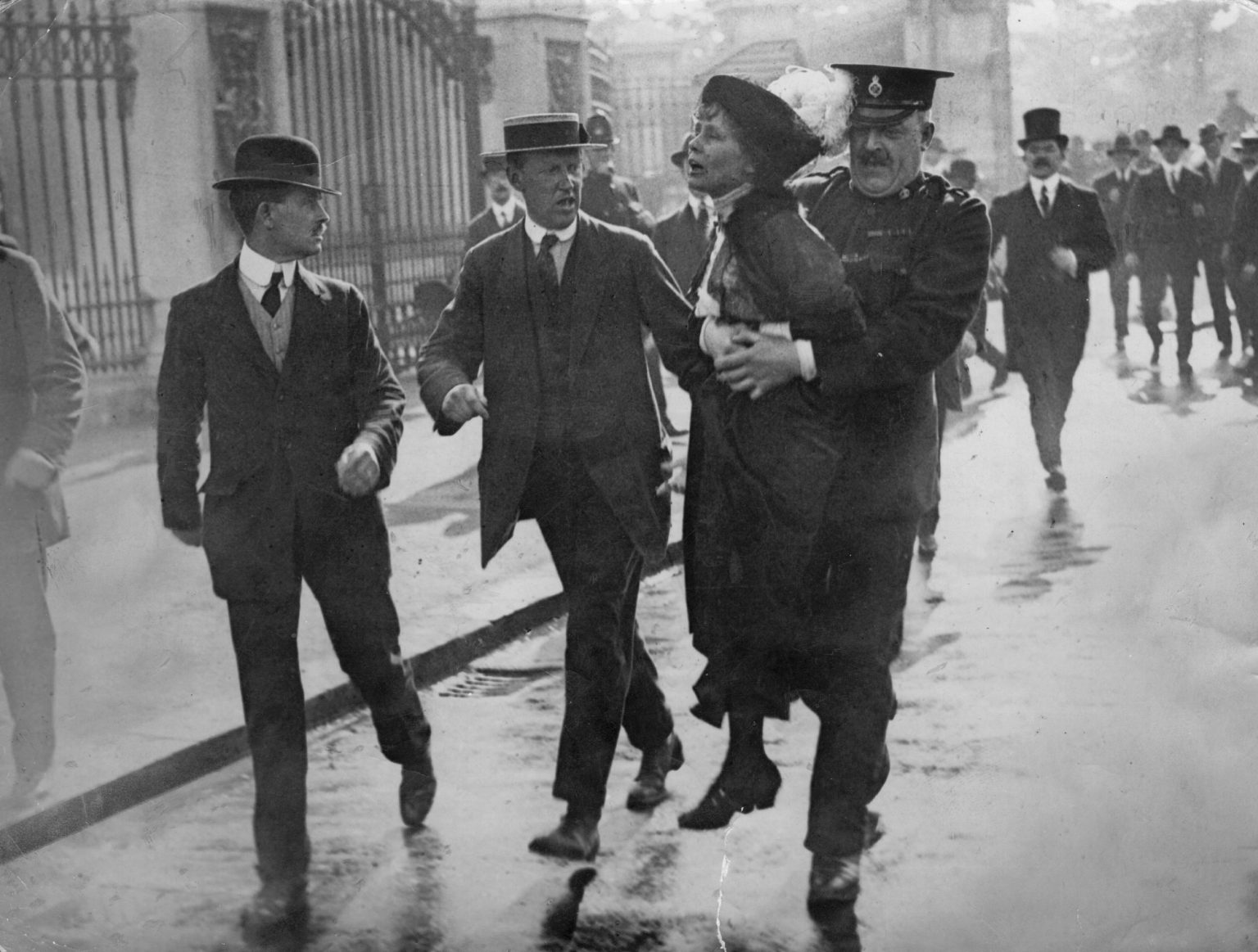 Γυναίκες που καθόρισαν τον ρου της ιστορίας, αλλά ίσως δεν ξέρετε το ...