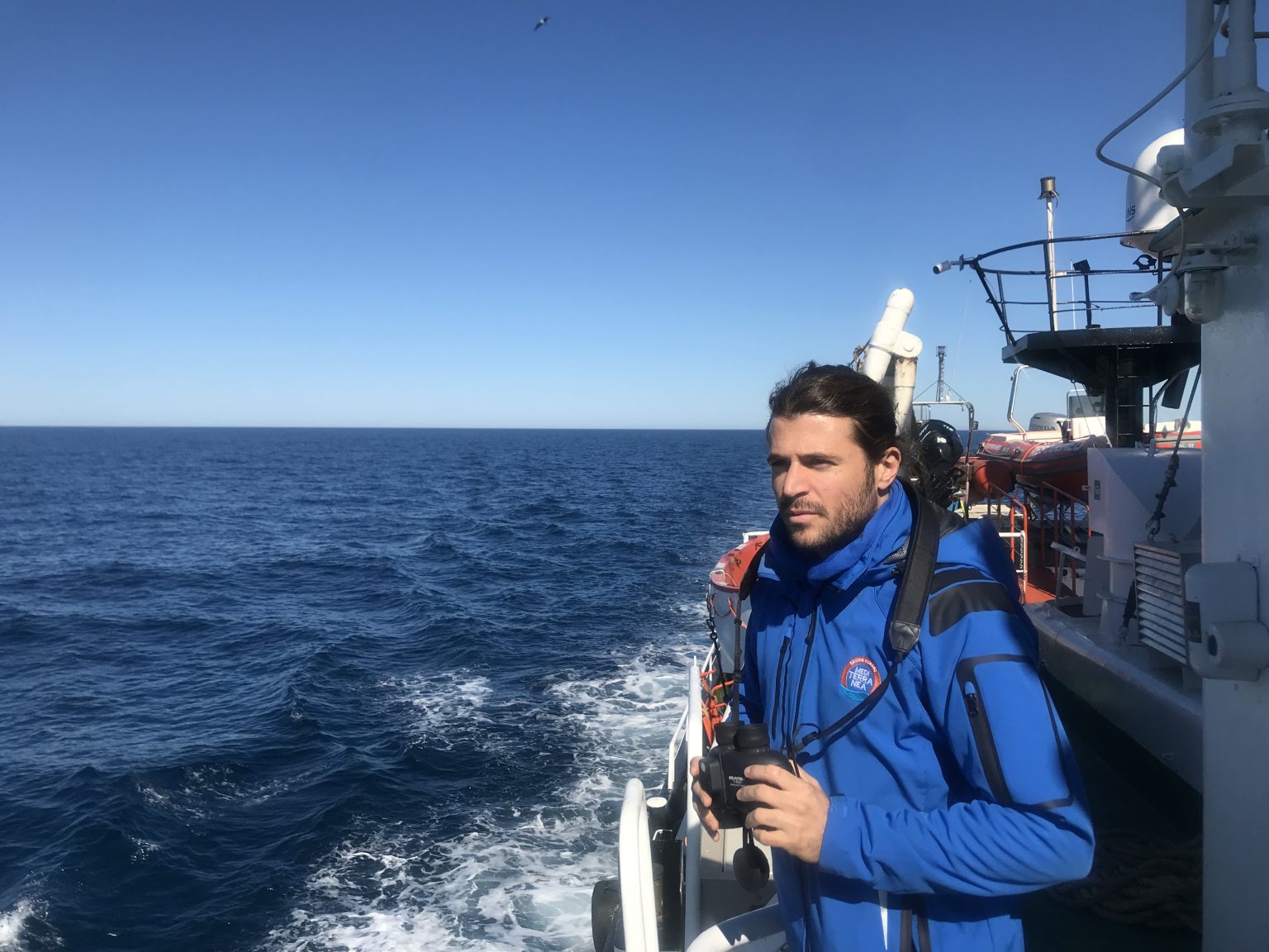 Ο Ιάσονας Αποστολόπουλος στέκεται εκεί που η ανθρωπιά δοκιμάζεται- «Το ...