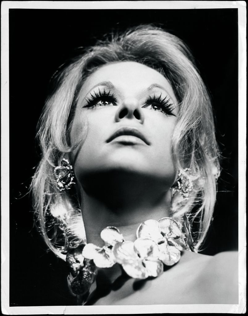 Η Αλίκη και οι άλλοι - ΤΟ ΒΗΜΑ