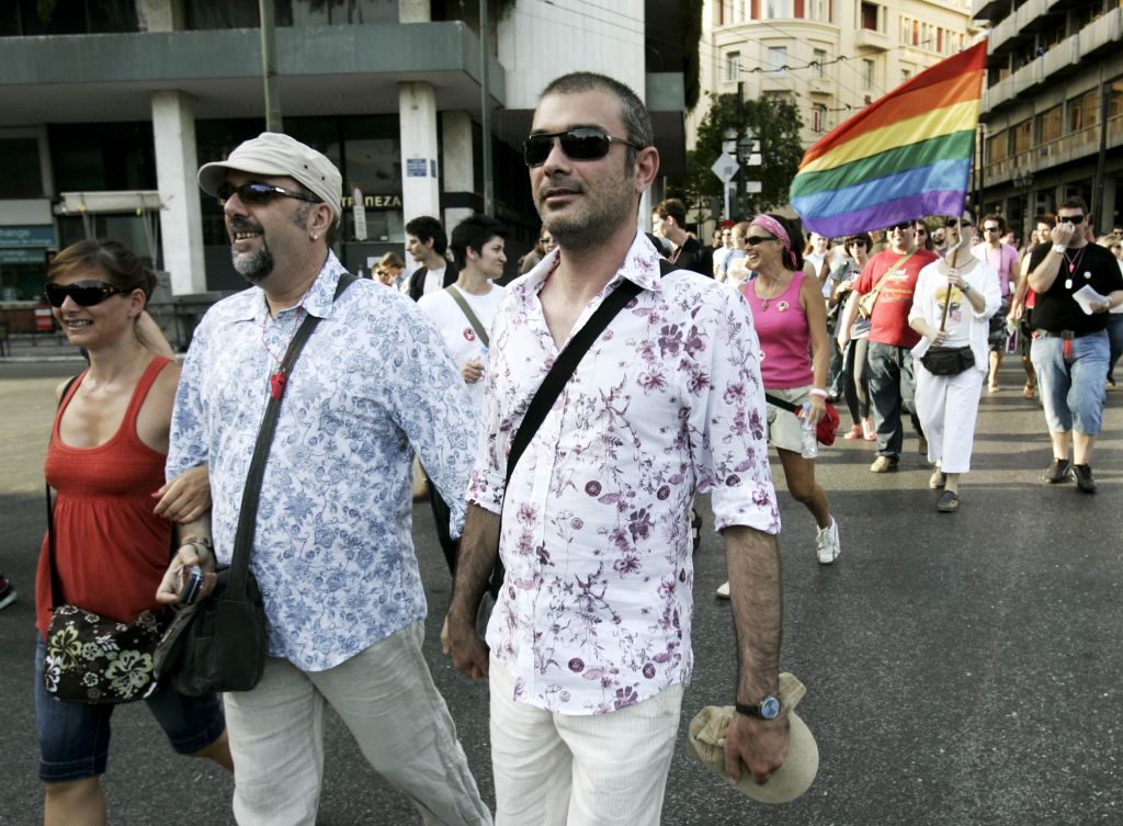 Το 7ο Athens Pride μοιράζει φιλιά - ΤΟ ΒΗΜΑ