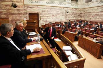 Ψηφίστηκε επί της αρχής το νομοσχέδιο για την ιθαγένεια - ΤΟ ΒΗΜΑ