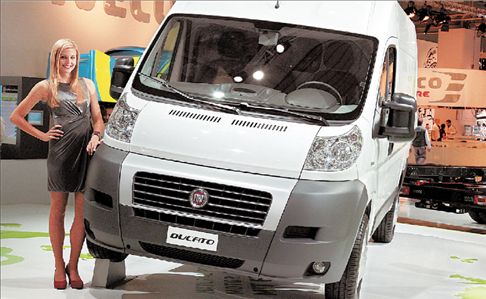 Φημολογείται «φλερτ» της Daimler με τη Fiat Ιndustrial - ΤΟ ΒΗΜΑ