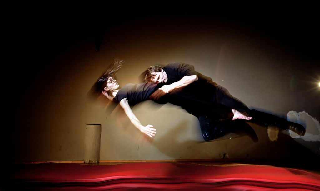 Rootless Root Με αφετηρία και προορισμό το σώμα - ΤΟ ΒΗΜΑ