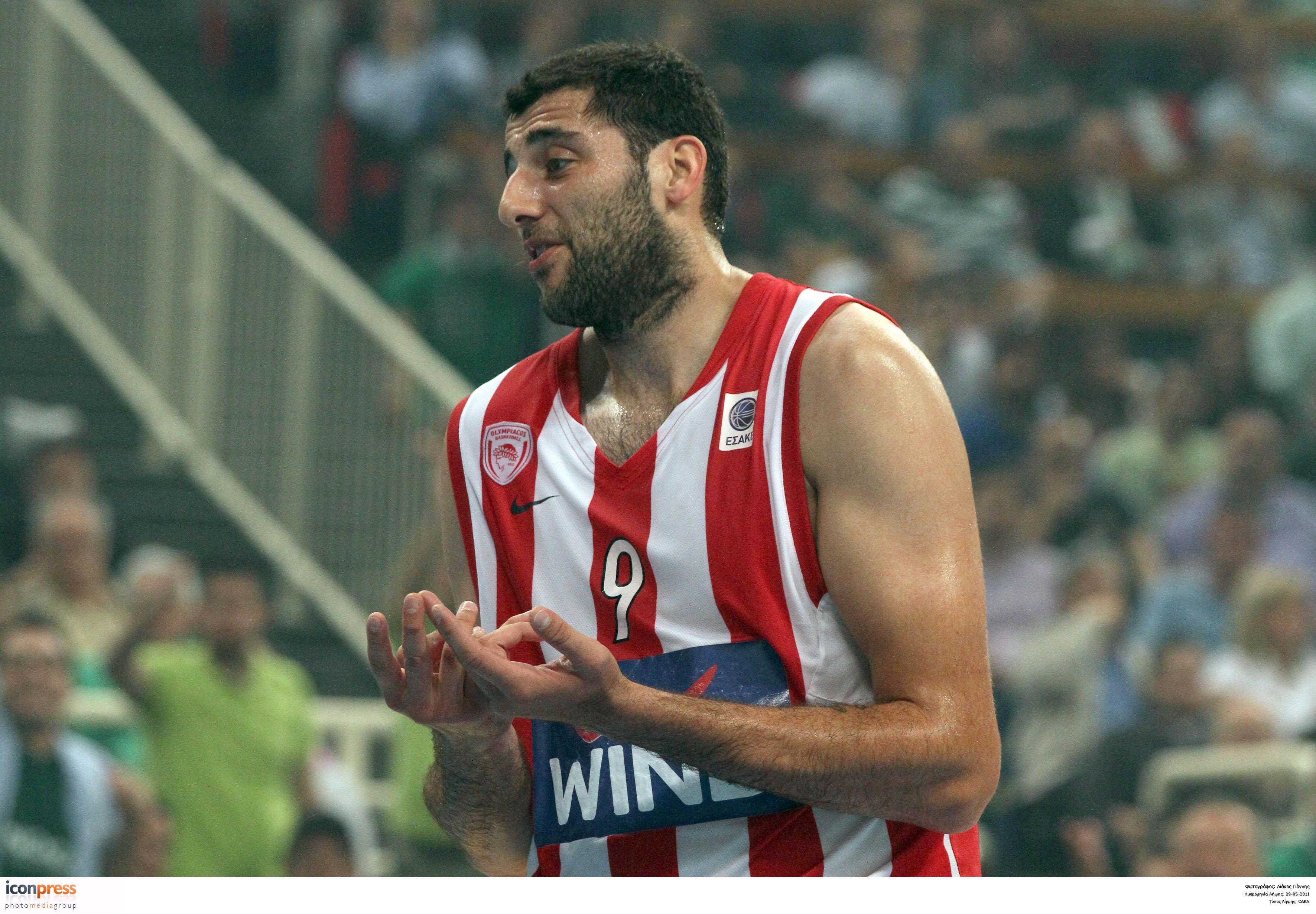 Δηλώνει αθώος ο Γιάννης Μπουρούσης - ΤΟ ΒΗΜΑ