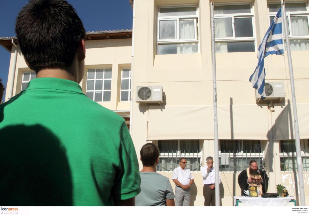 Καλή χρονιά με ανοικτά σχολεία εύχεται ο υπουργός Παιδείας - ΤΟ ΒΗΜΑ