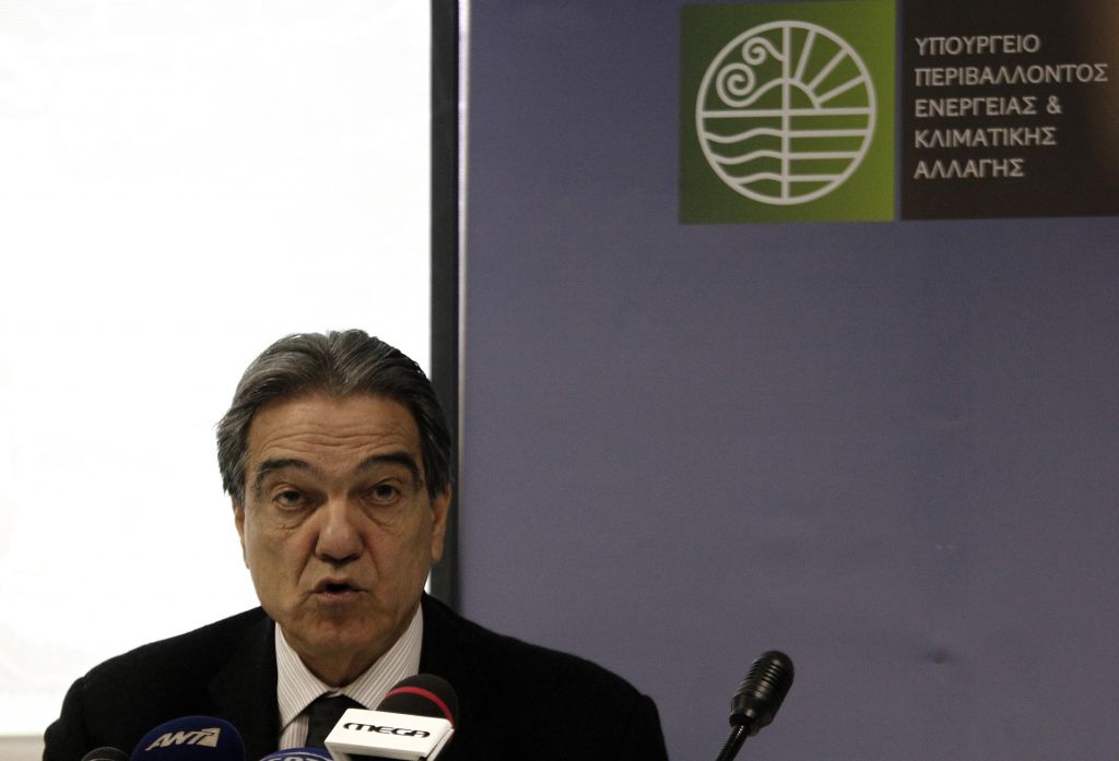 «Προειδοποίηση» Σηφουνάκη ότι θα καταψηφίσει τον ενιαίο φόρο ακινήτων ...