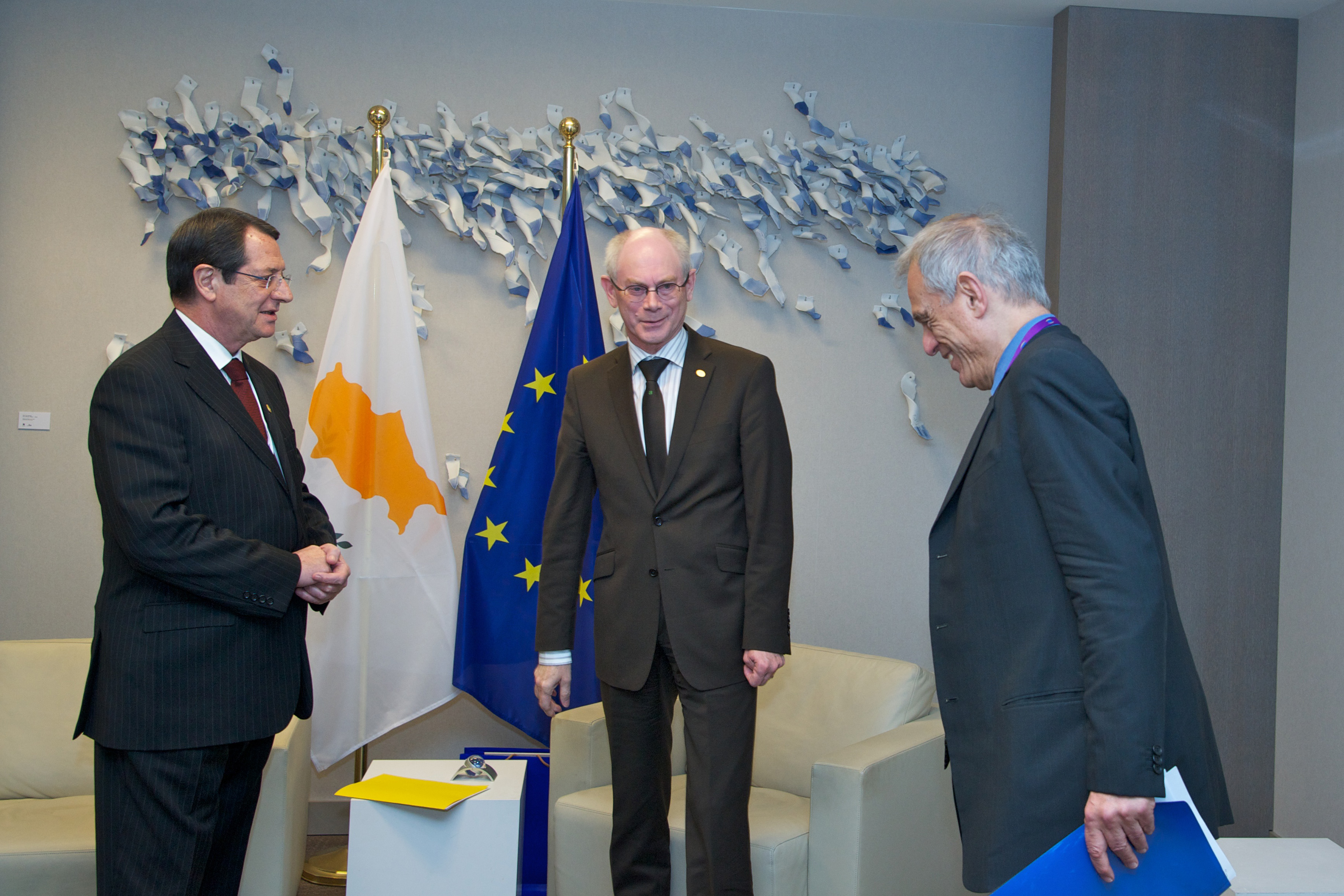 Κύπρος: Επιπλέον στήριξη ζητεί από την ΕΕ ο Αναστασιάδης - ΤΟ ΒΗΜΑ