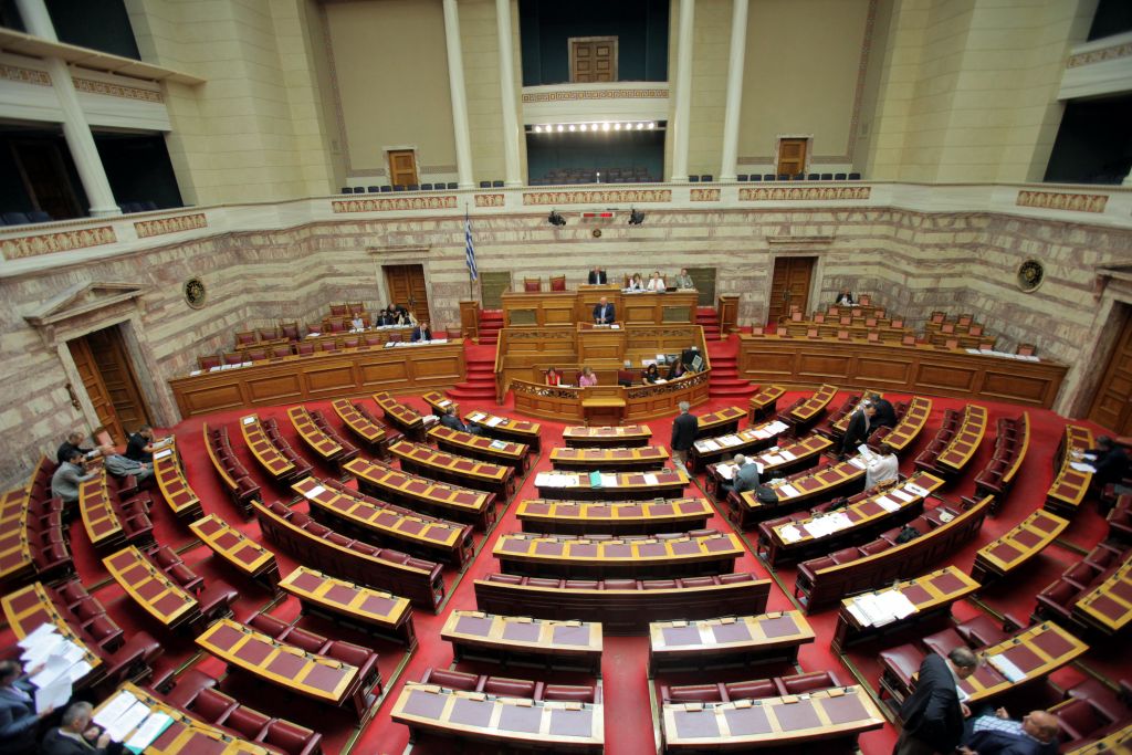 Κατά των προνομίων των αιρετών η ΔΗΜΑΡ - ΤΟ ΒΗΜΑ
