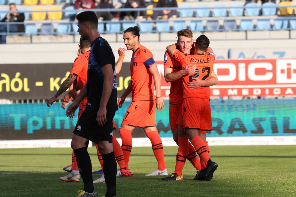 Νίκησε και σώθηκε ο Αστέρας (3-0) - ΤΟ ΒΗΜΑ