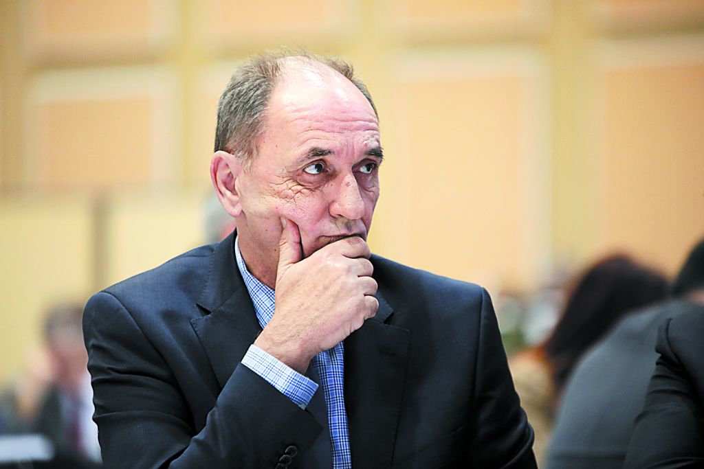 Ο Σταθάκης, ο Κόρμπιν και το πρόγραμμα - ΤΟ ΒΗΜΑ