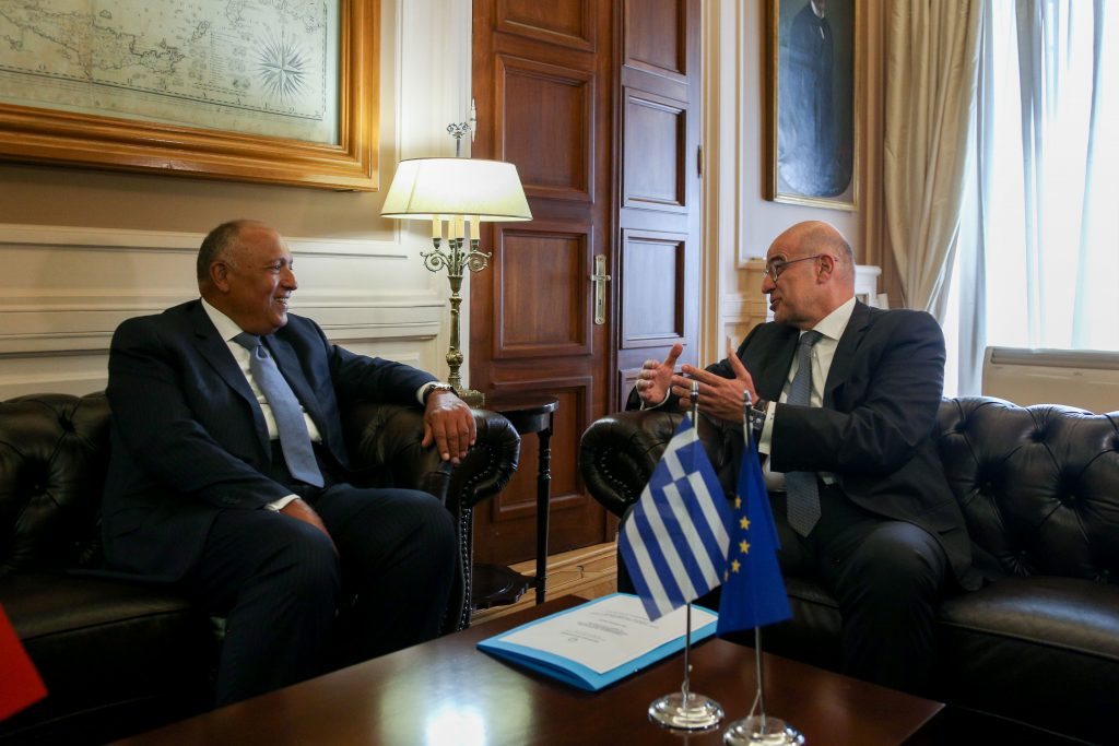 Συνάντηση Ν. Δένδια με τον Αιγύπτιο ομόλογό του - ΤΟ ΒΗΜΑ