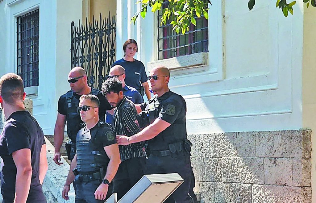 Κως: «Ο 32χρονος έκοψε τα δάχτυλα της Αναστάζια για να σβήσει τα ...