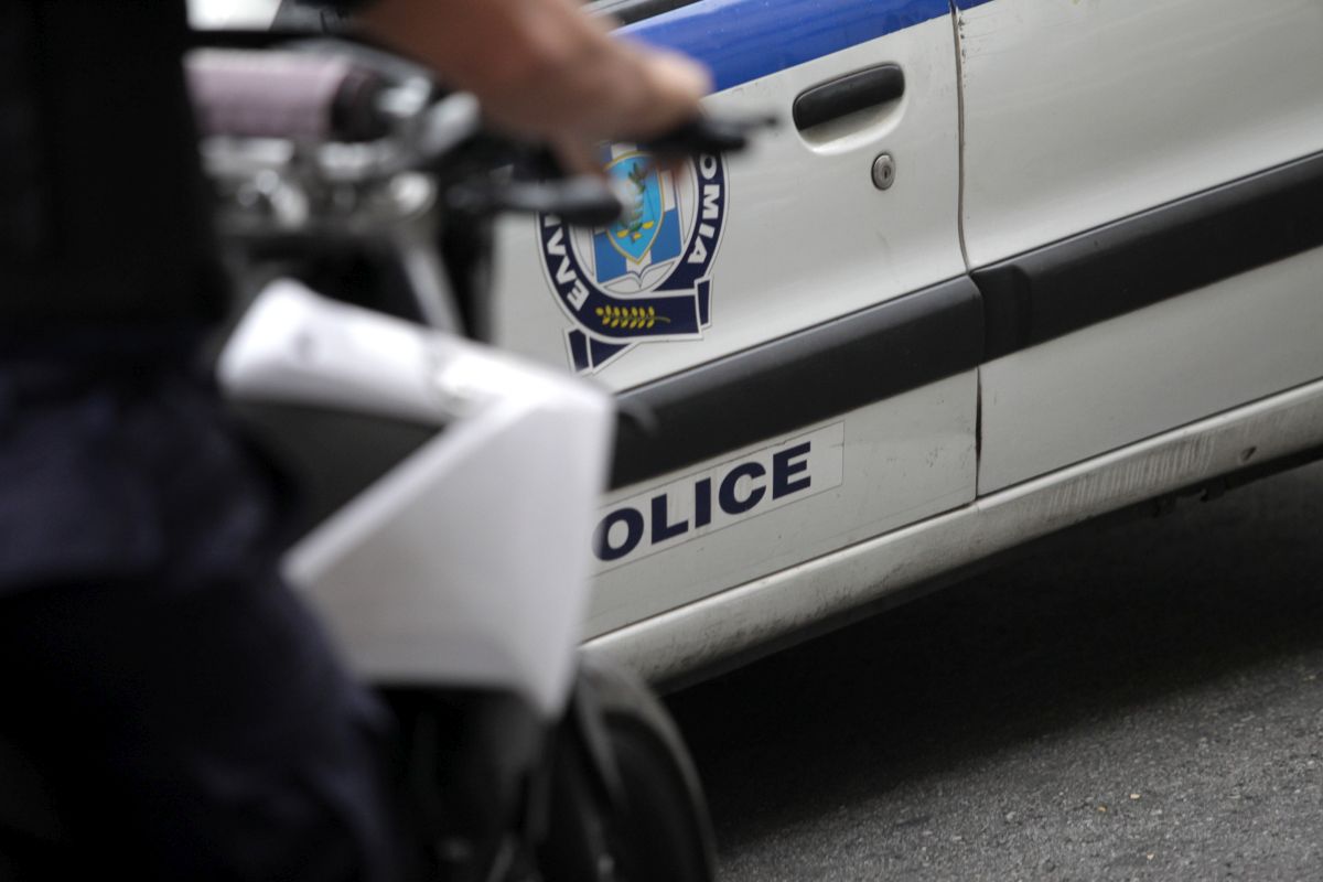 Ερμού: Τα πρώτα λόγια της 22χρονης που μαχαιρώθηκε - ΤΟ ΒΗΜΑ