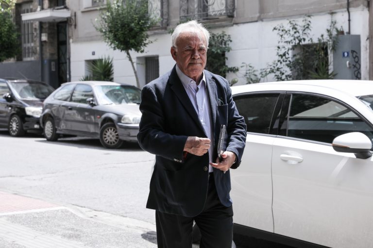 Εγκέφαλος: Οι συνήθειες που βλάπτουν τη συγκέντρωση και τη μνήμη | Vita.gr