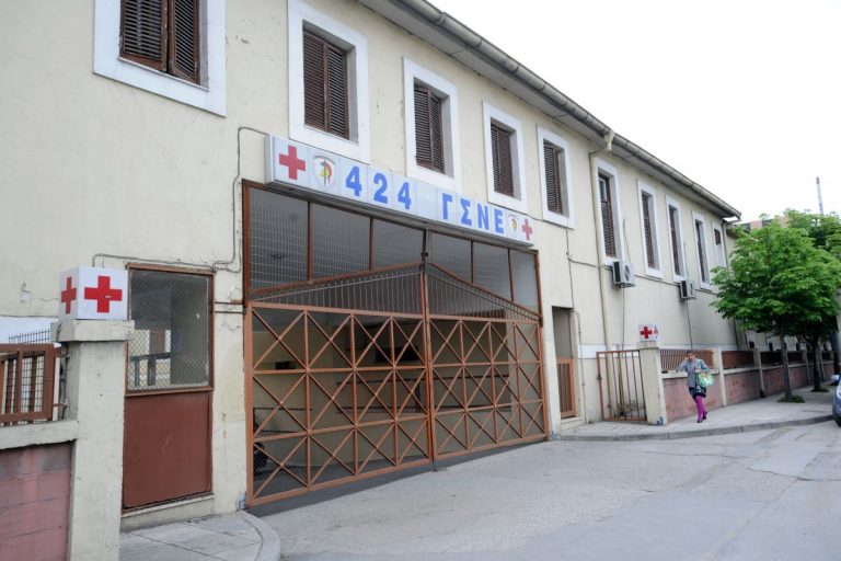 Ελαφρύ κέικ λεμόνι | Vita.gr
