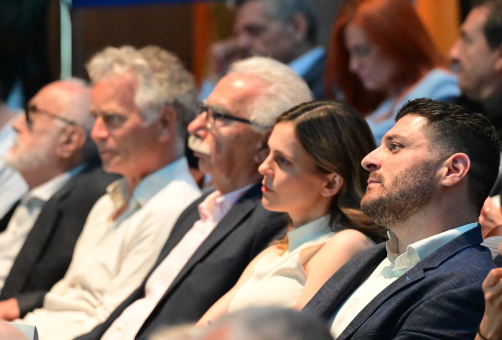 Ο Τσίπρας, το «νέο κίνημα» και οι αντιδράσεις - Το παρασκήνιο της ...