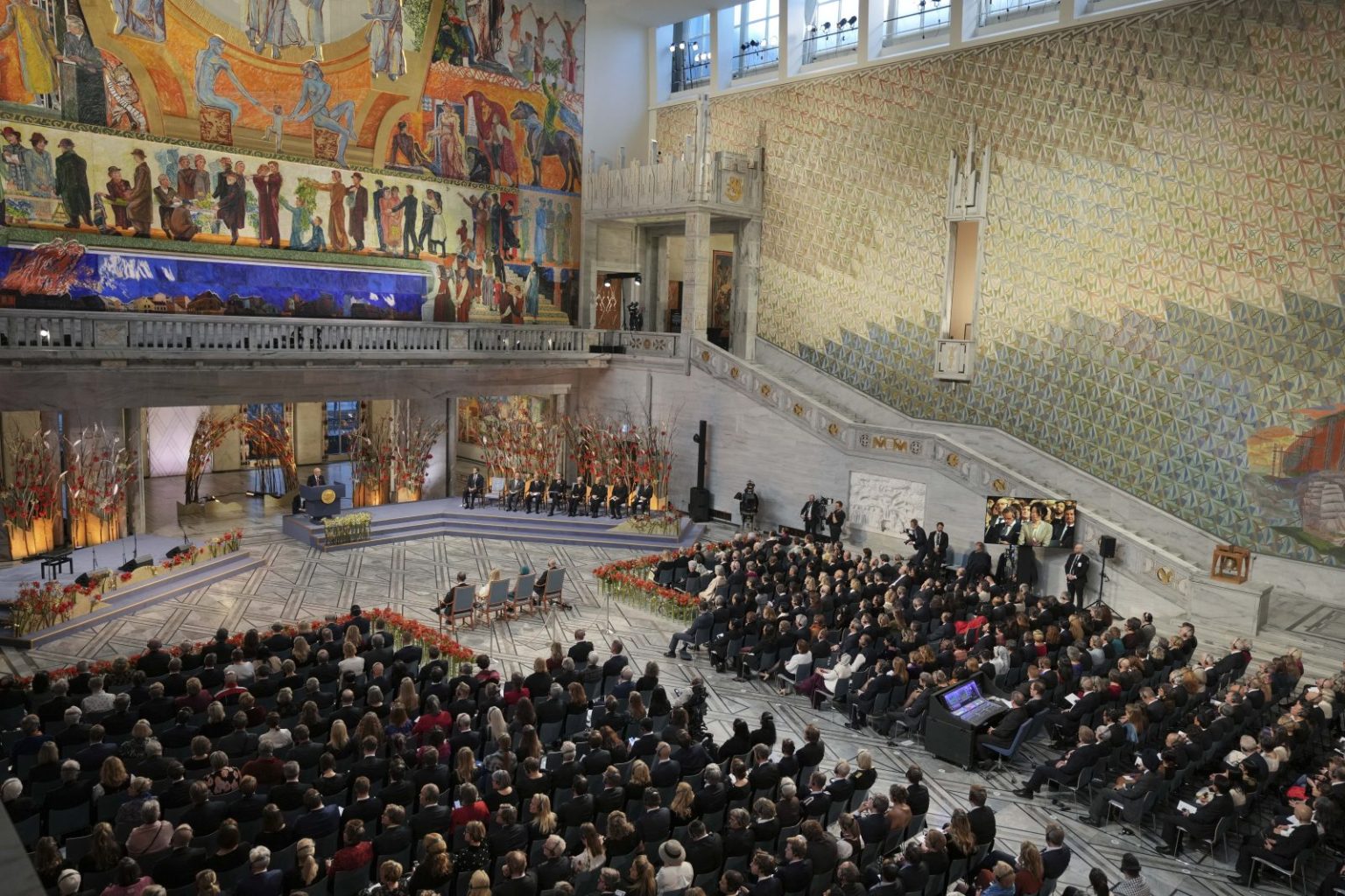Νόμπελ Ειρήνης: Οι αριθμοί πίσω από τα βραβεία - Μισός αιώνας ομερτά ...