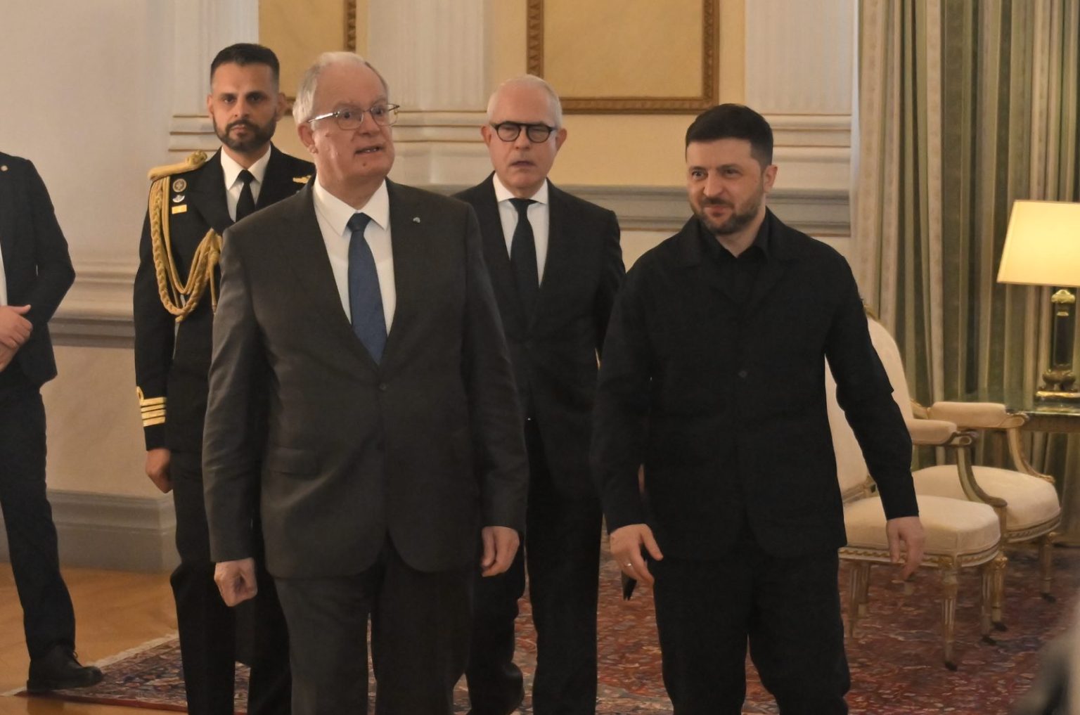 Επίσκεψη Ζελένσκι: Η συμμαχία των 7 σημείων με την Αθήνα και το deal ...