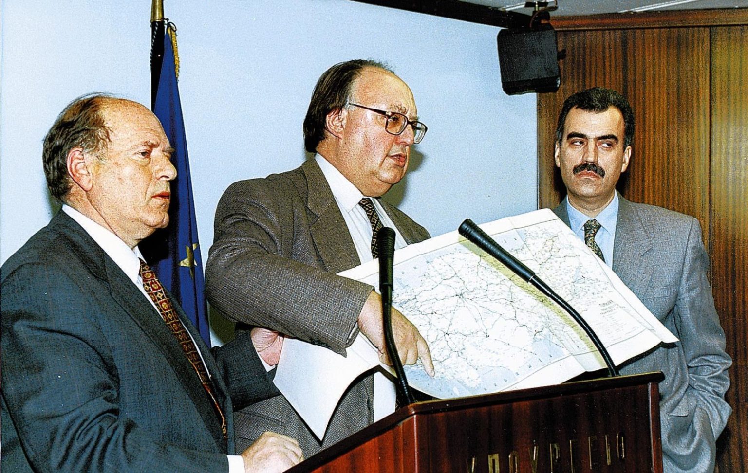 Ίμια 1996: Τι γνώριζαν υπηρεσίες και ηγεσία, τι αποφάσισαν, τι ...