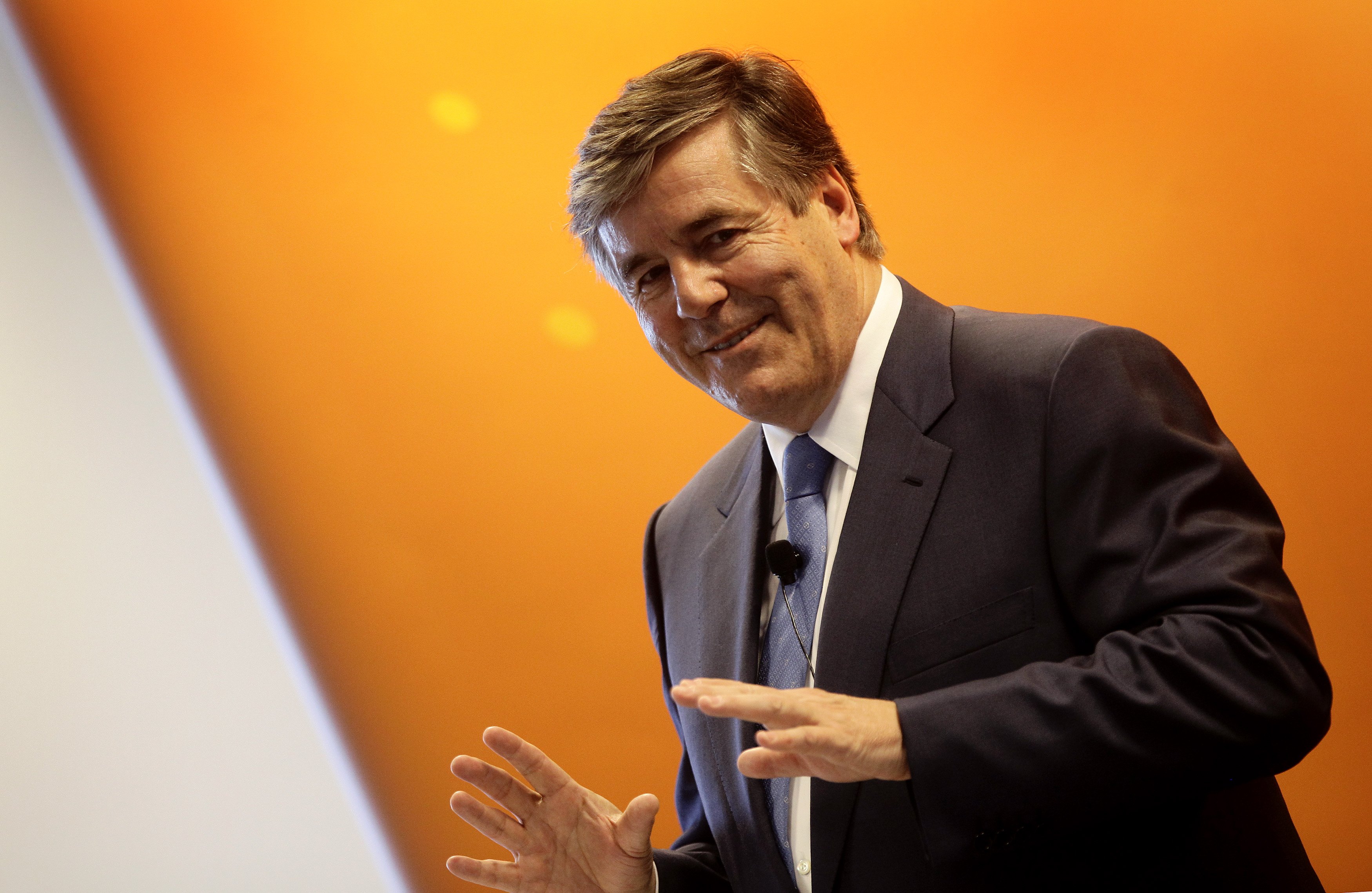 Πιέσεις για κούρεμα κοντά στο 70% διαπιστώνει ο Ακερμαν - ΤΟ ΒΗΜΑ