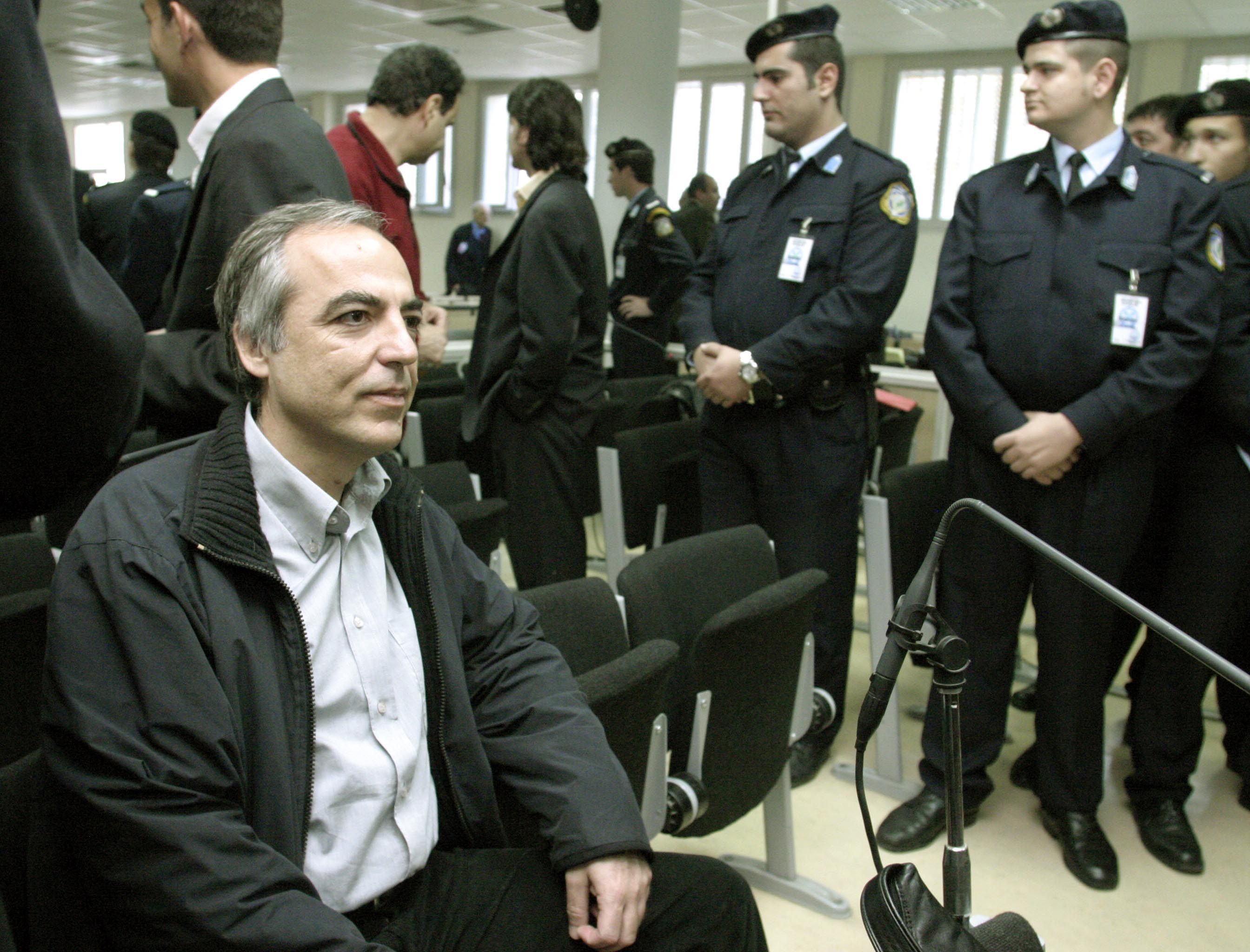 17N terrorist group’s top gun on prison furlough - ΤΟ ΒΗΜΑ